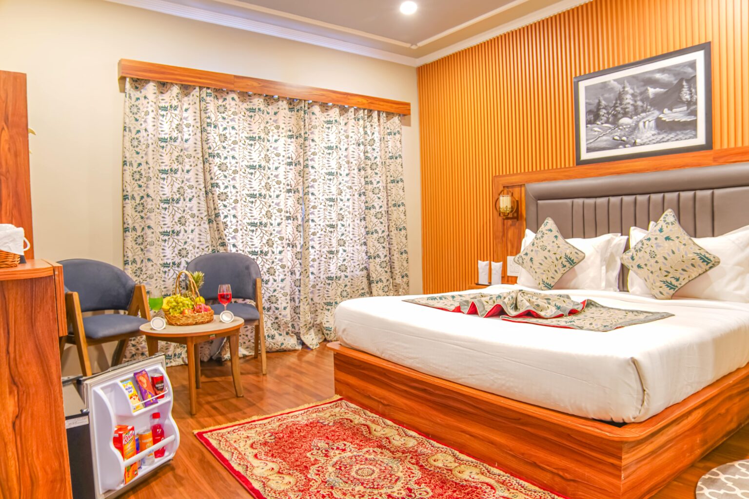 Rooms - Hidden Leaf Resorts